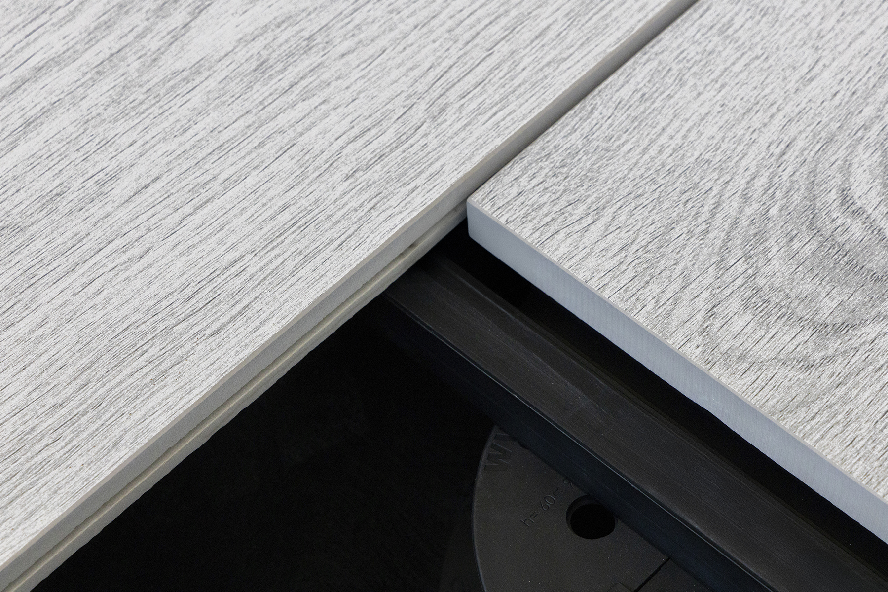 Domus - Tiles, Stone, Wood and Engineered Flooring