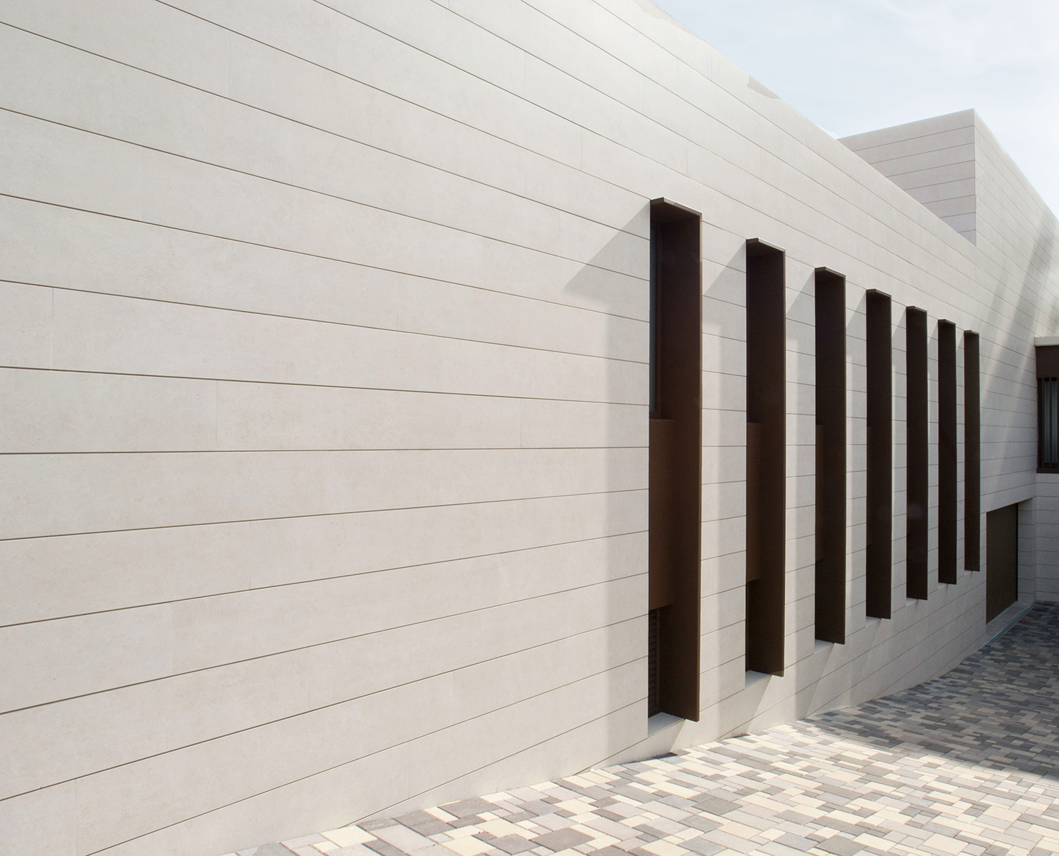 Domus - Tiles, Stone, Wood and Engineered Flooring