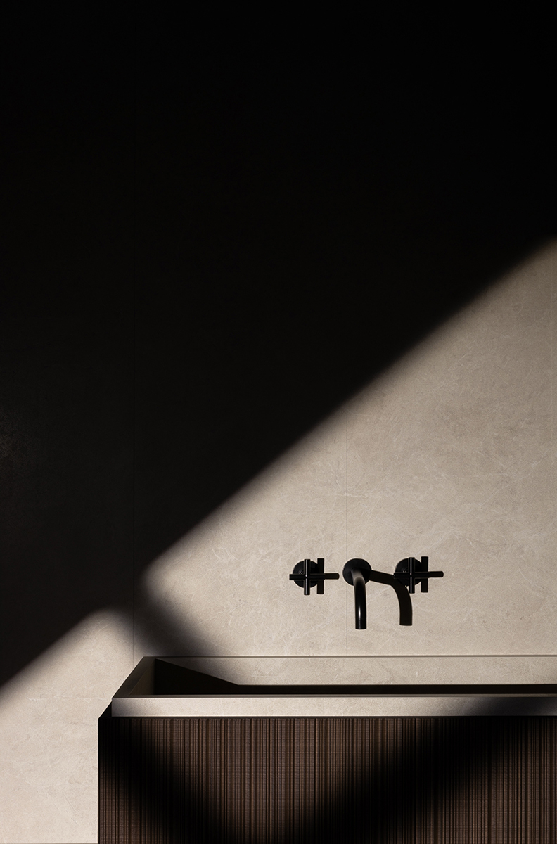 Slabs | Extra-Large Lightweight Porcelain & Ceramic
